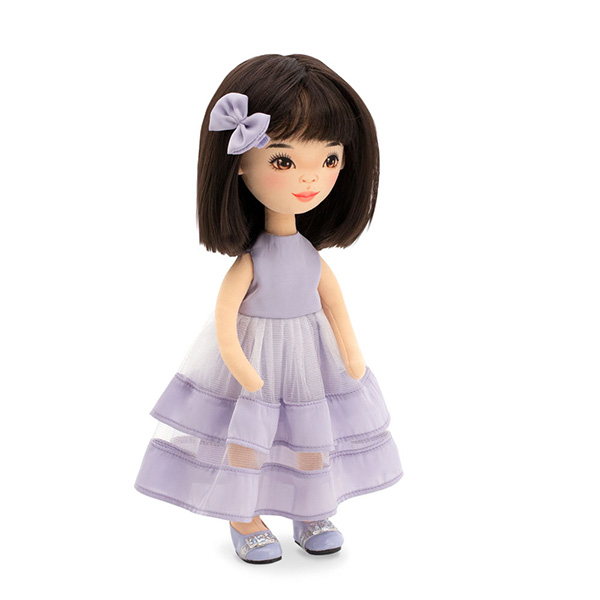 SS04-04
Lilu In A Purple Dress
