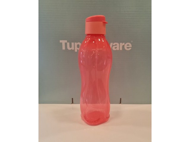 Tupperware flasa 750ml