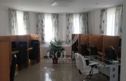 Poslovni Prostor za Duži Najam, Veternik, Novi Sad, €925