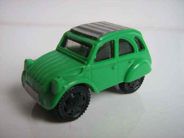 Kinder Surprise - zeleni auto K95n113