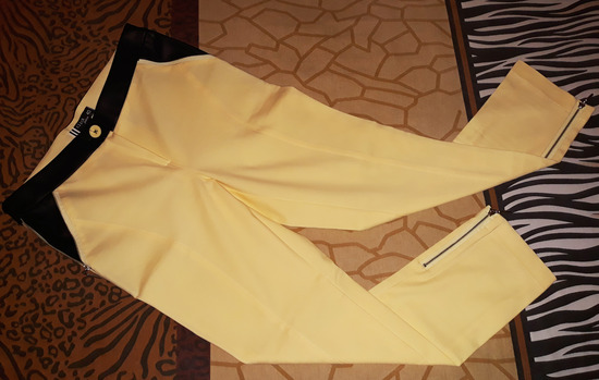 Click Fashion elegantne pantalone M/L