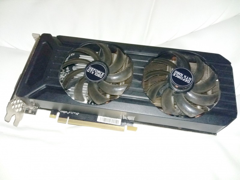 6 x 1060 6GB - graficke kartice