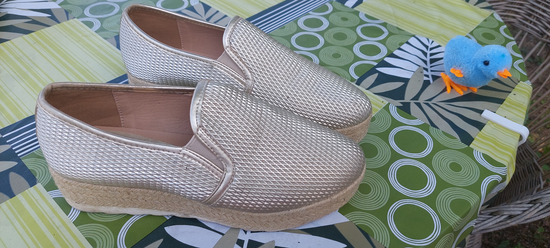 Zenske espadrile