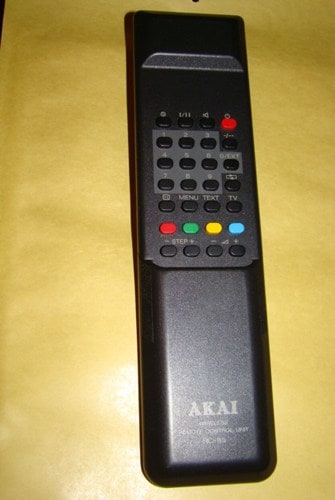 Akai RCA 800