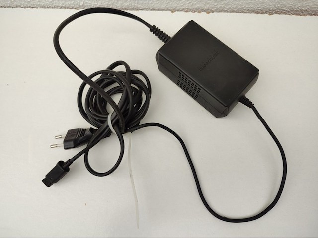 Nintendo Game Cube original adapter - DOL - 002