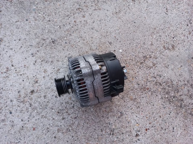 VW polo, golf 3 alternator 70A BOSCH