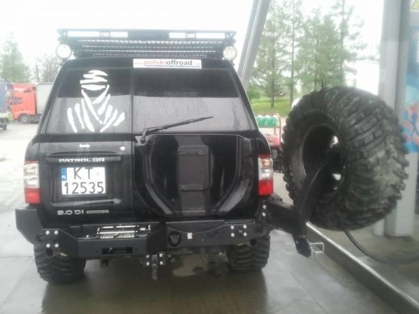 Branik zadnji F4x4 – Nissan Patrol Y61