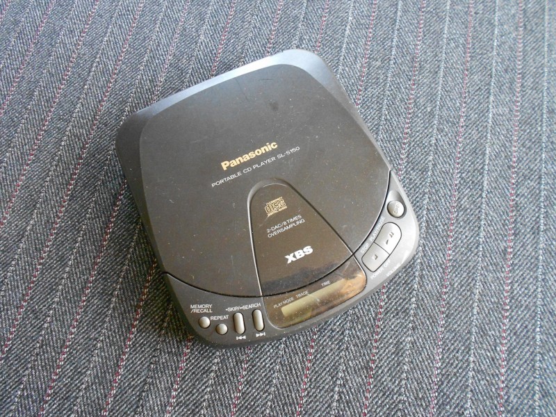 Panasonic Portable CD Player SL-S150 (neispravan)