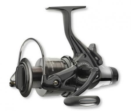 Masinica Daiwa Black Widow BR 5000A 10153-500