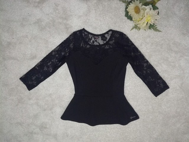 GUESS bluza preplum ¾ rukav crna čipka XXS