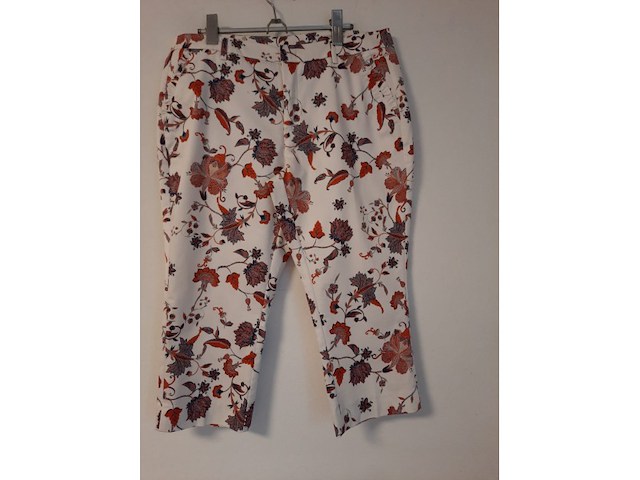 Pantalone 3/4 yessica 42 Novo