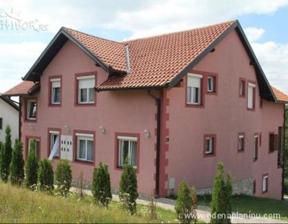 Smeštaj: Apartmani Enigma Zlatibor