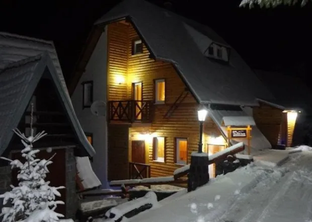 SNEŽNA KUĆA APARTMANI