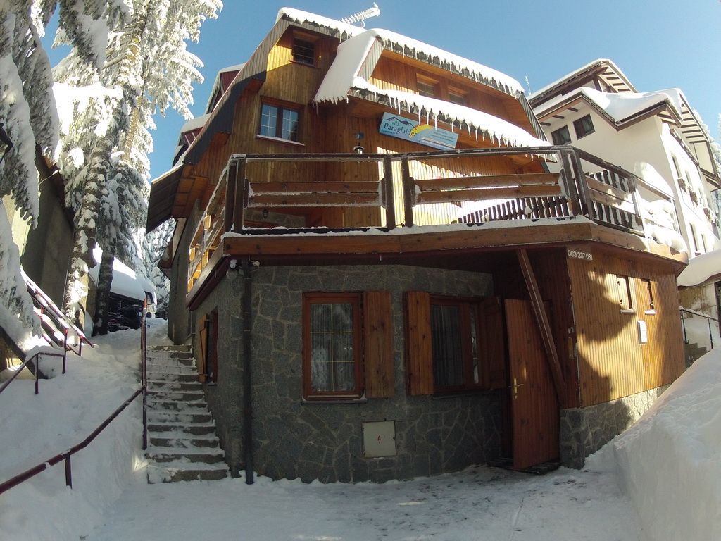 Vila "Paraglajder" - apartmani