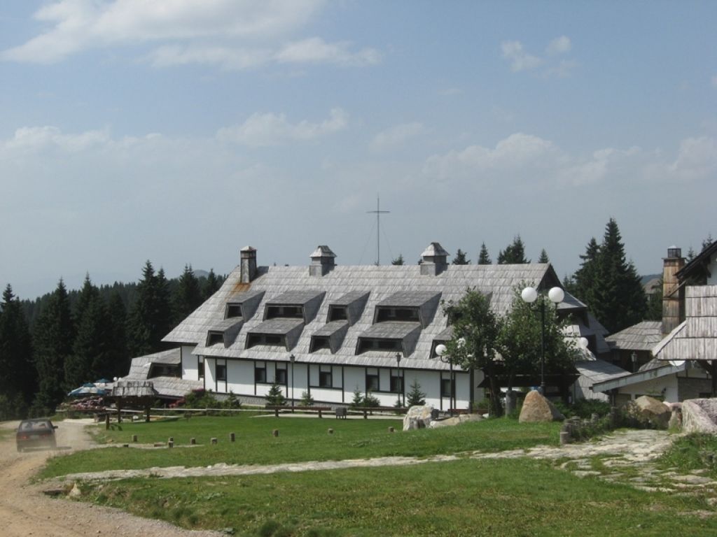 Apartmani "Nebeske stolice 1"