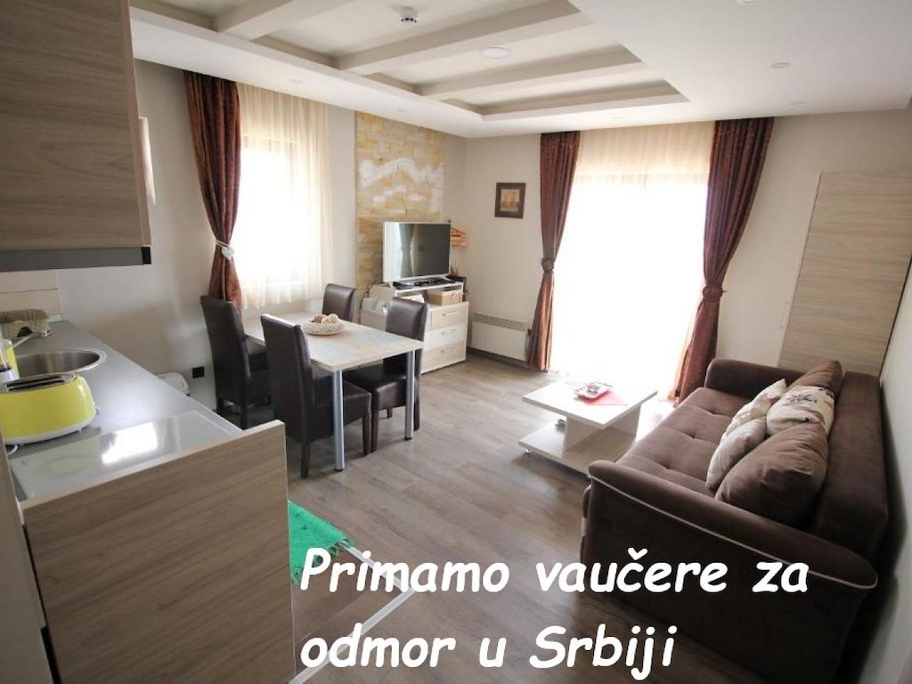 Apartmani G10 i K2 "Hotel Milmari"