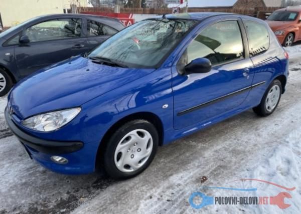 Polovni Delovi Za Peugeot 206 1.6 Kompletan Auto U Delovima