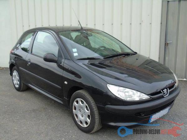 Polovni Delovi Za Peugeot 206 Kompletan Auto U Delovima