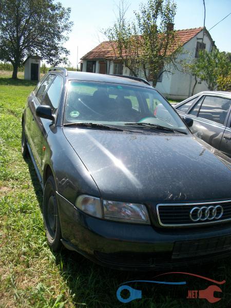 Polovni Delovi Za Audi A4 Audi A4 Delovi Kompletan Auto U Delovima