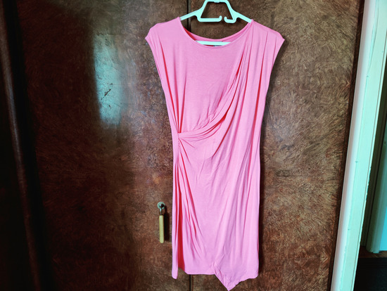 Bench roze asimetrična haljinica