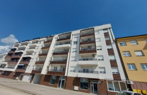 Prodajem Stan-Apartman, Loznica