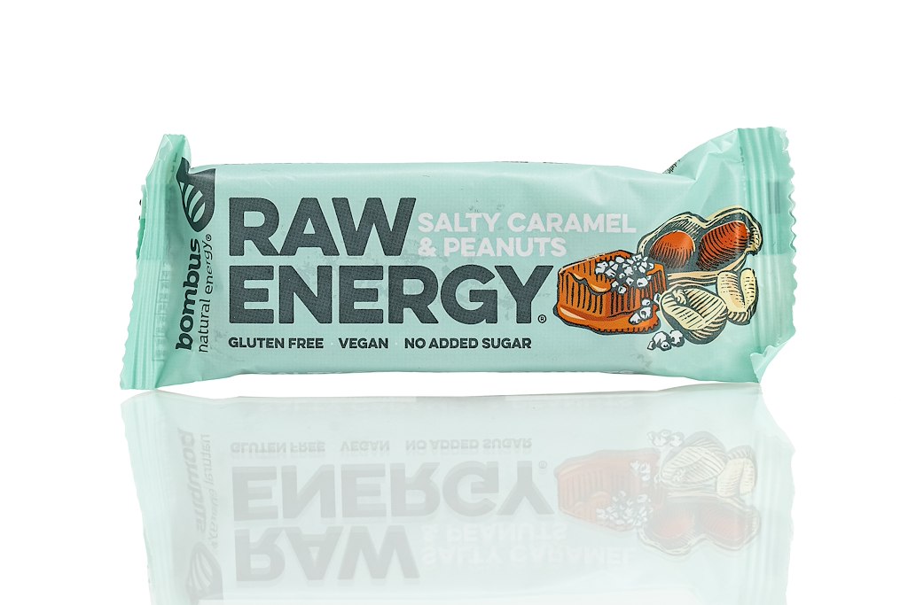 Raw Energy slana karamela i kikiriki 50 g Bombus