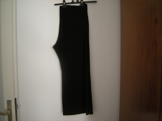 Take crne pantalone 46+