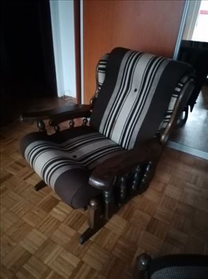 Fotelje i tabure