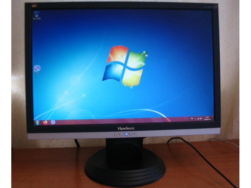 ViewSonic VA1916w TFT monitor