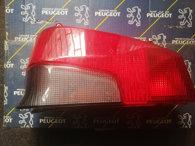 Stop lampa Peugeot 106 leva