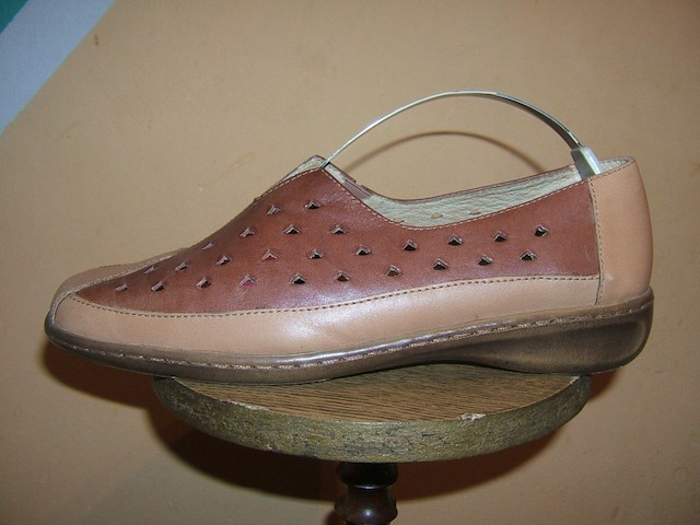 REFLEXAN Nemačka kožne cipele mokasine vel 42 Odlične