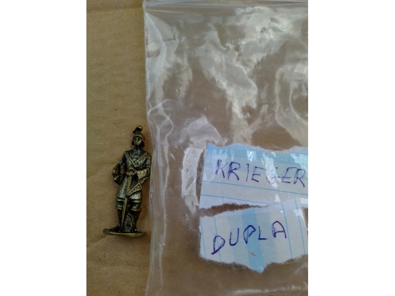 kinder metalna figura 9