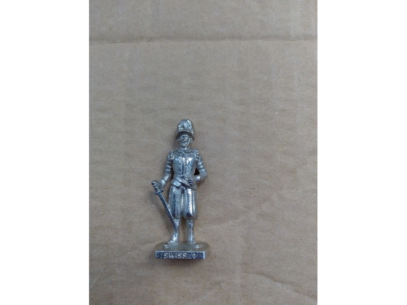 kinder metalna figura 3