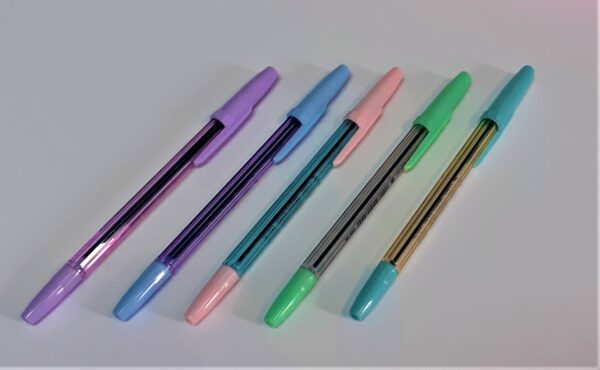 Hemijska olovka Deli pastelnih boja