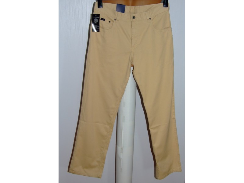 NOVE sa ETIKETOM pantalone STATZ 31/32 PAMUK