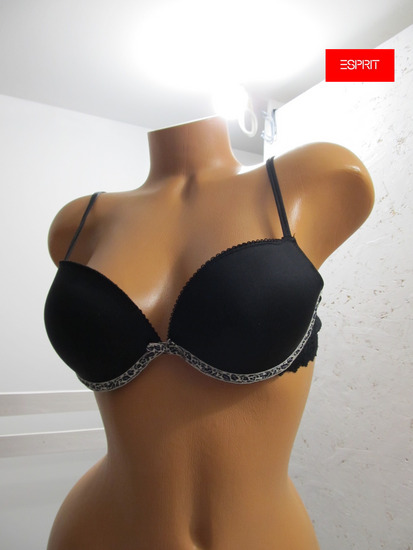 ESPRIT crni grudnjak PUSH-UP vel. 75 A