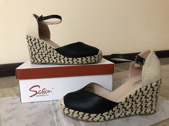 Sandale na petu Safran