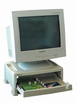 Monitor organizer