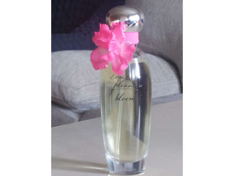 Pleasures Bloom Estée Lauder edp, 50ml