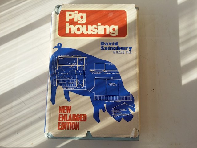 Pig housing - David Sainsbury