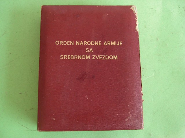 Kutija ordena Narodne armije sa srebrnom zvezdom