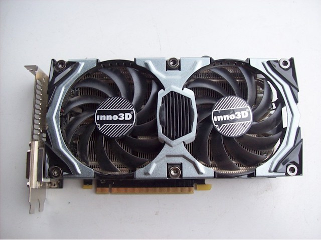 Inno3D Nvidia GTX 970 4GB DDR5 256Bita!