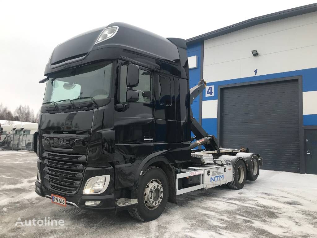 DAF XF530 FAS kamion rol kiper