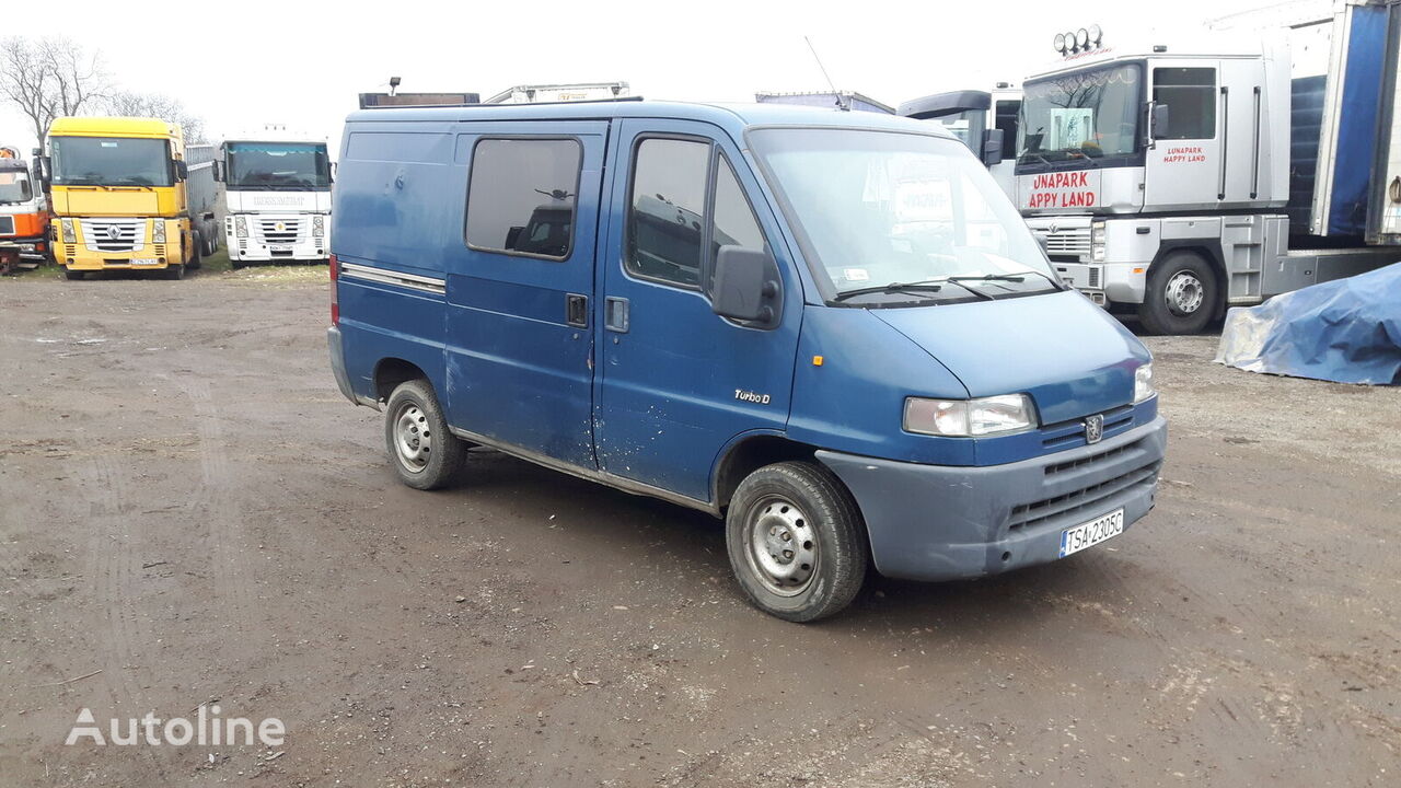 Peugeot Boxer (DIESEl / MANUAL GEARBOX) minibus furgon