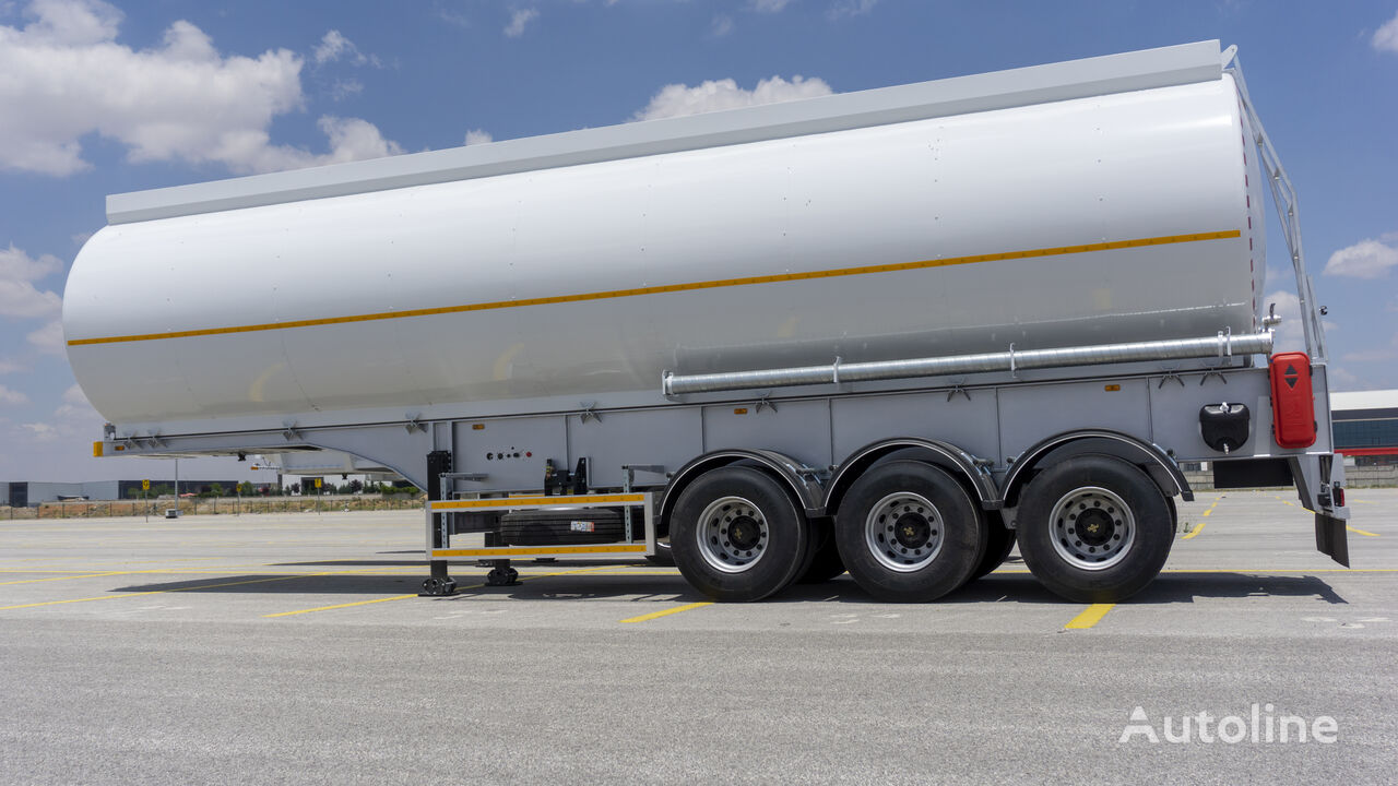Nova Mas Trailer Tanker ISOLATED PALM OIL TANKER cisterna za prevoz hrane