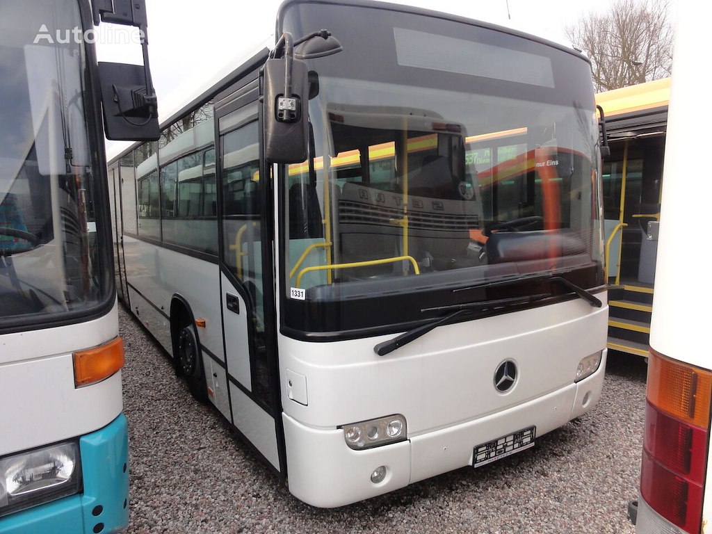 Mercedes-Benz O 345 prigradski autobus
