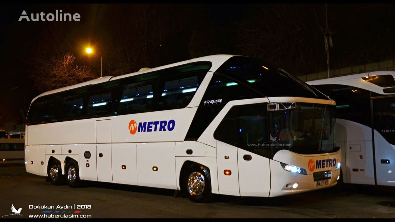 Neoplan Starliner prigradski autobus