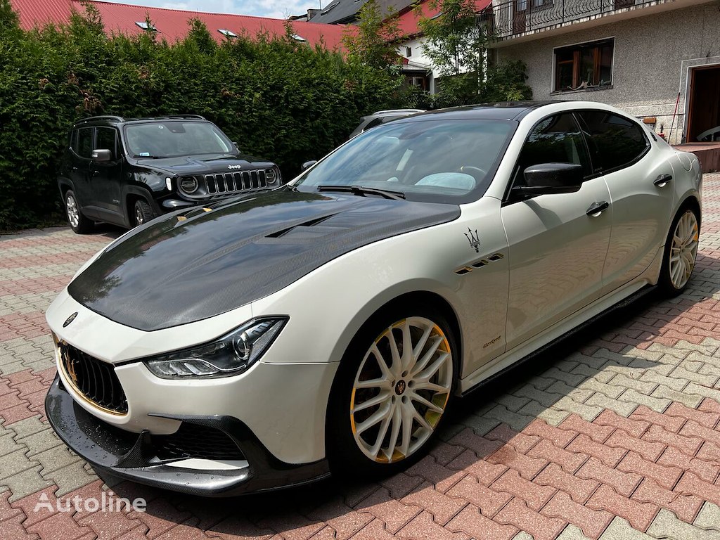 Maserati MASERATI GHILBI sedan