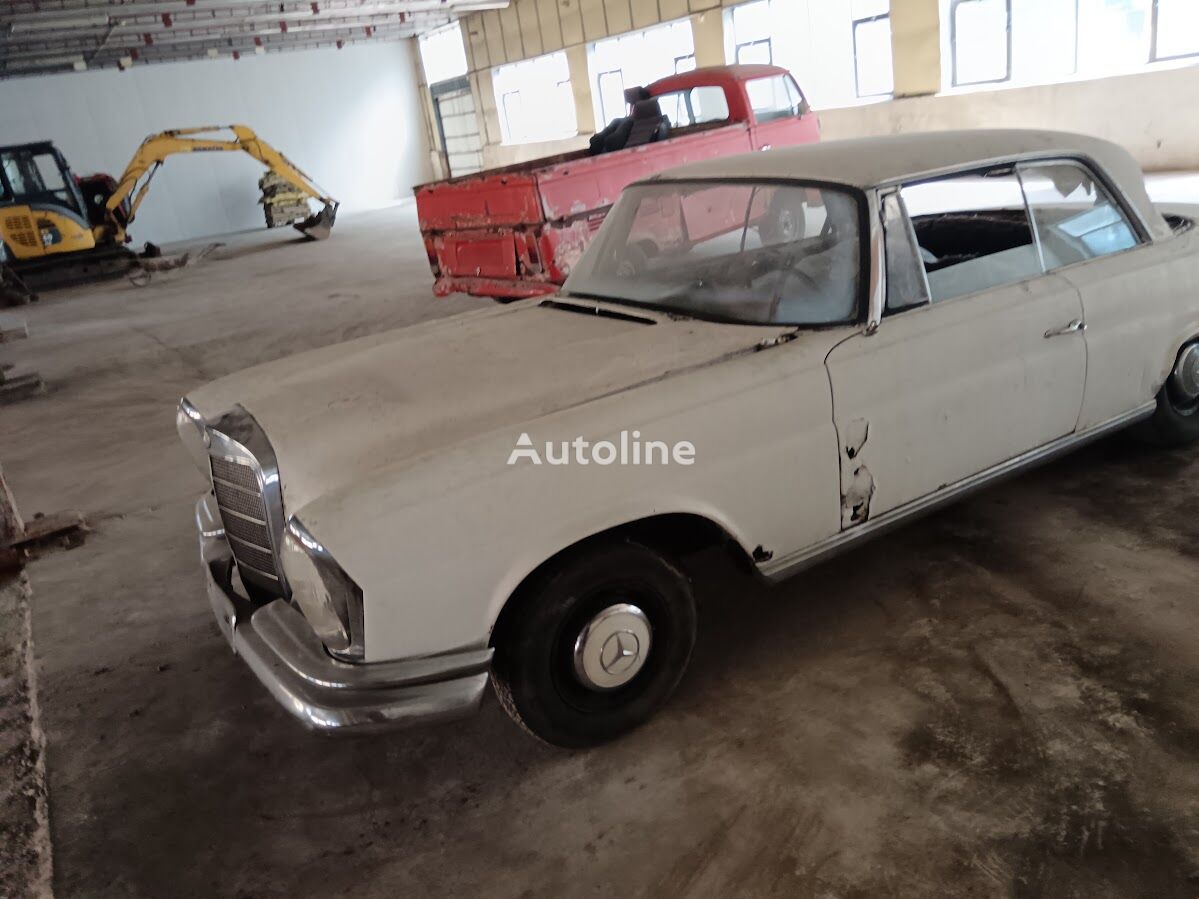 Mercedes-Benz 220 COUPE kupe