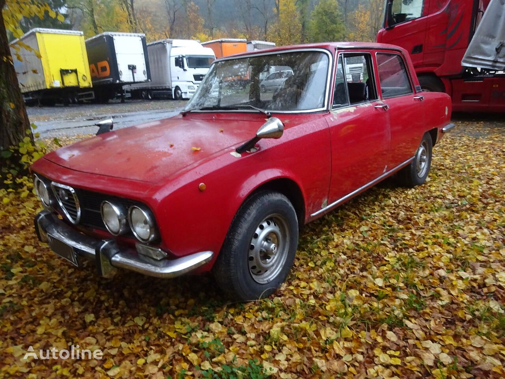 Alfa Romeo Berlina 2000 sedan